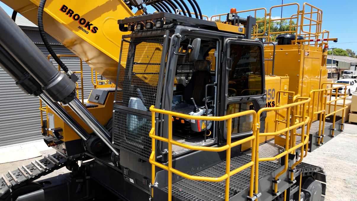 XCMG XE1350 – Brooks Mining