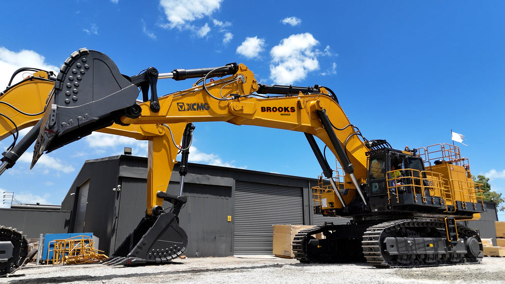 XCMG XE1350 – Brooks Mining